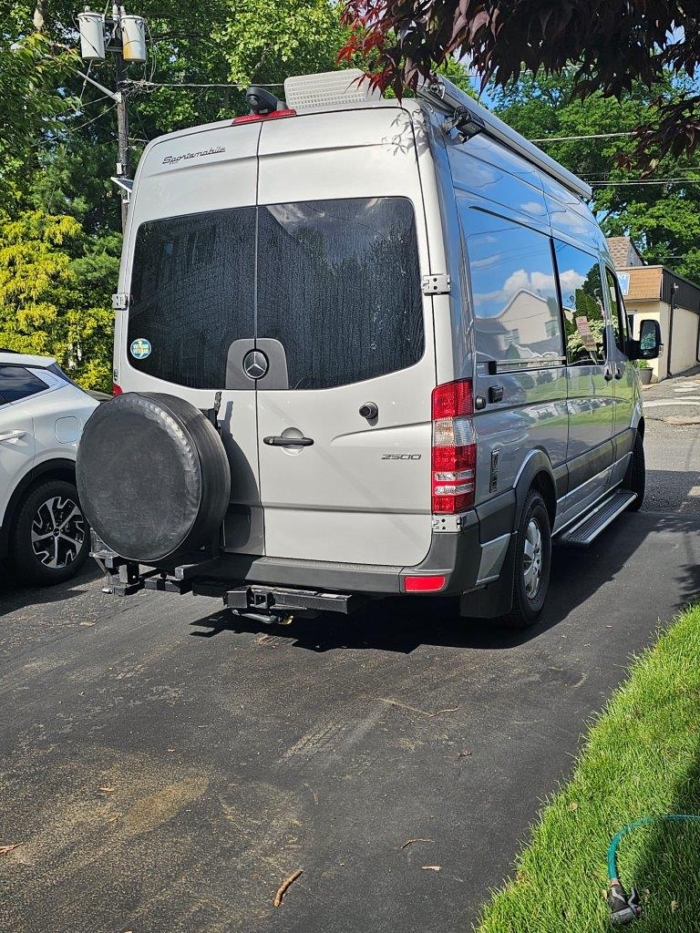 2018 Mercedes Sprinter 3500 170’ - Sportsmobile
