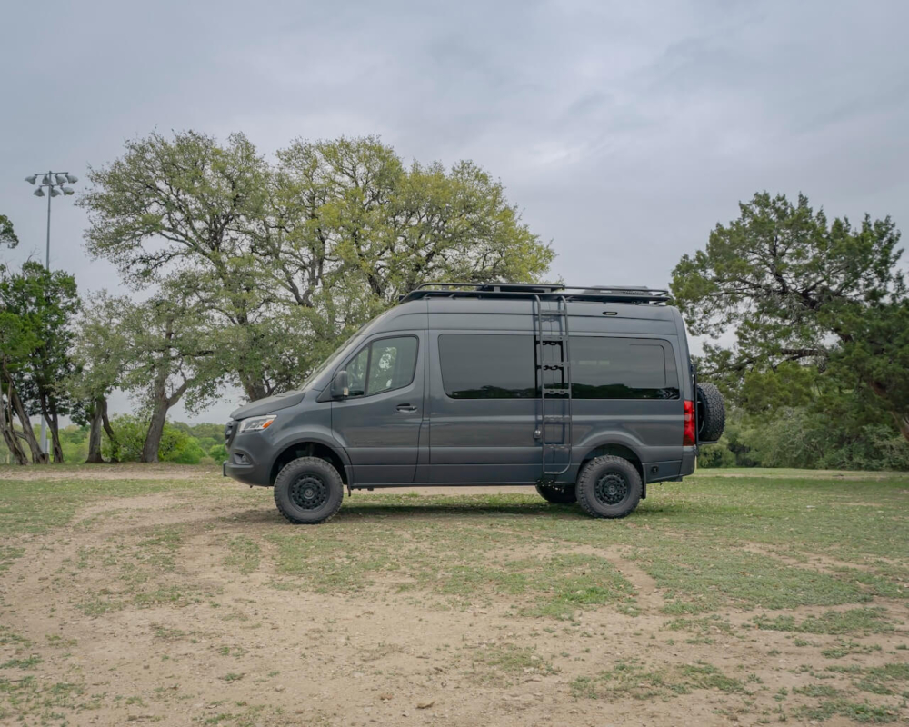 Sprinter Camper Van: Room for the entire Family