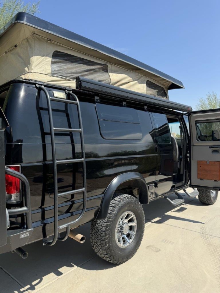 2014 Ford E-350 EB 4x4 PH Top