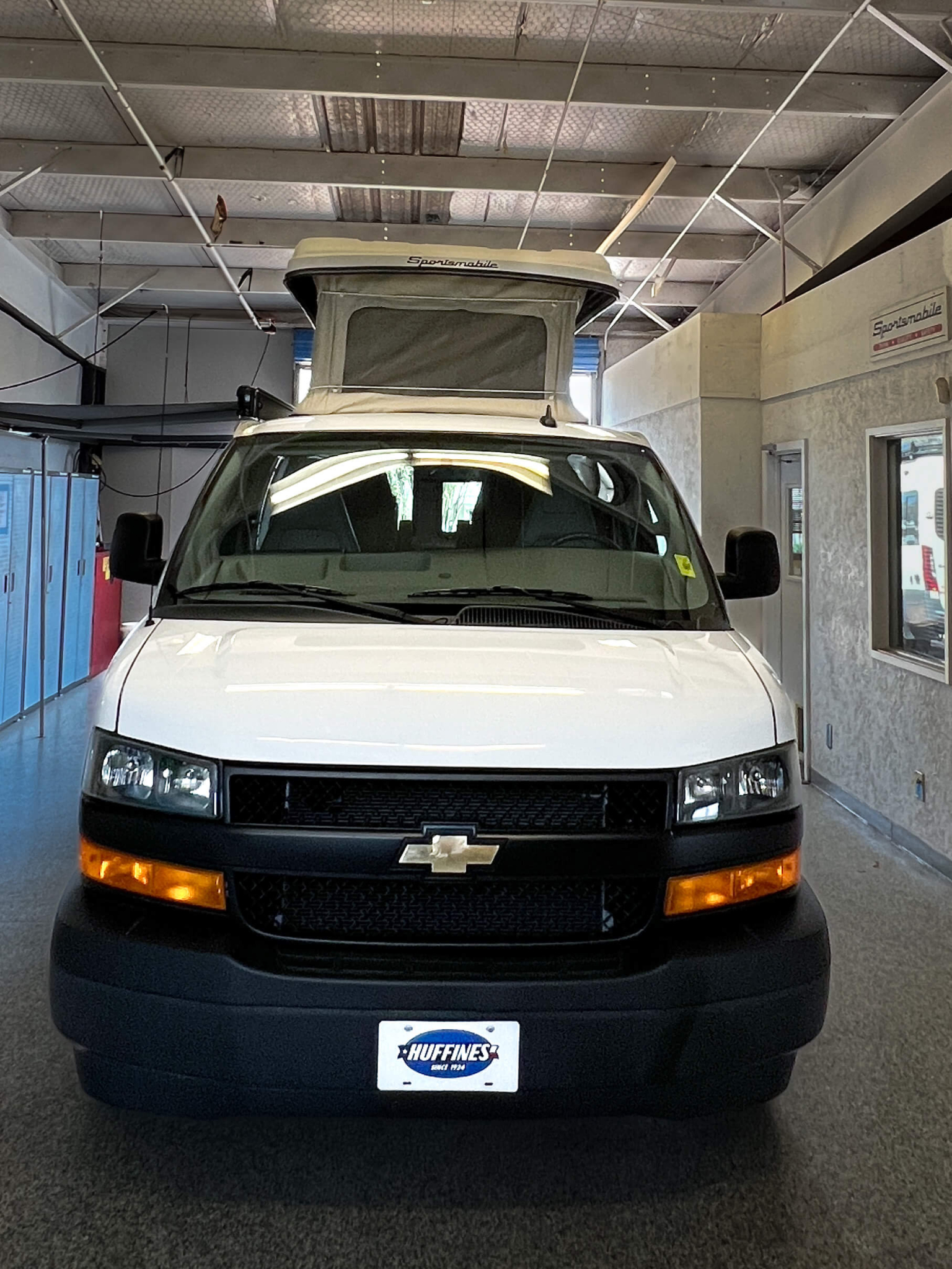 Chevy Express Dog Show Van: A Perfect Companion