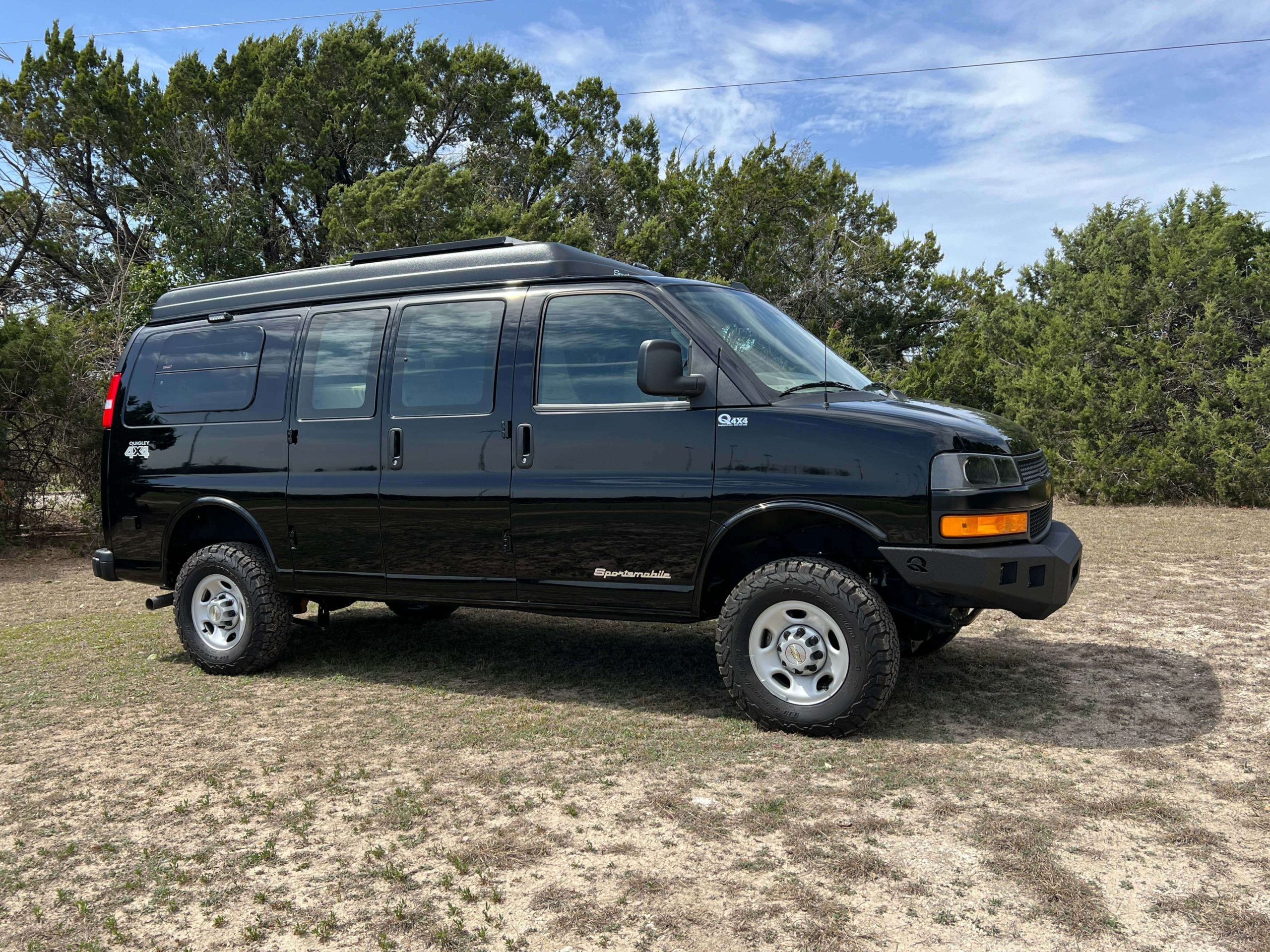Chevy EB 4x4 - Sportsmobile