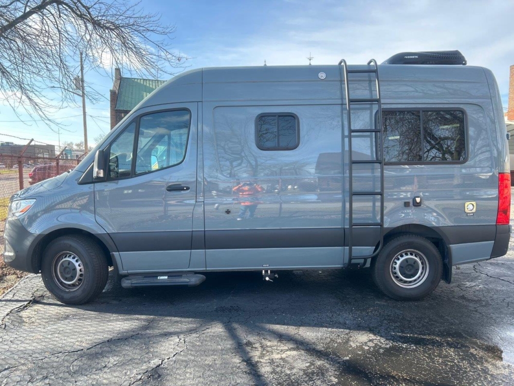 2022 Mercedes Sprinter 144” 2500 2WD