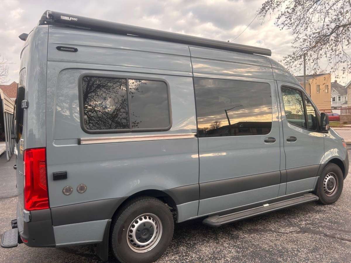 2022 Mercedes Sprinter 144” 2500 2WD