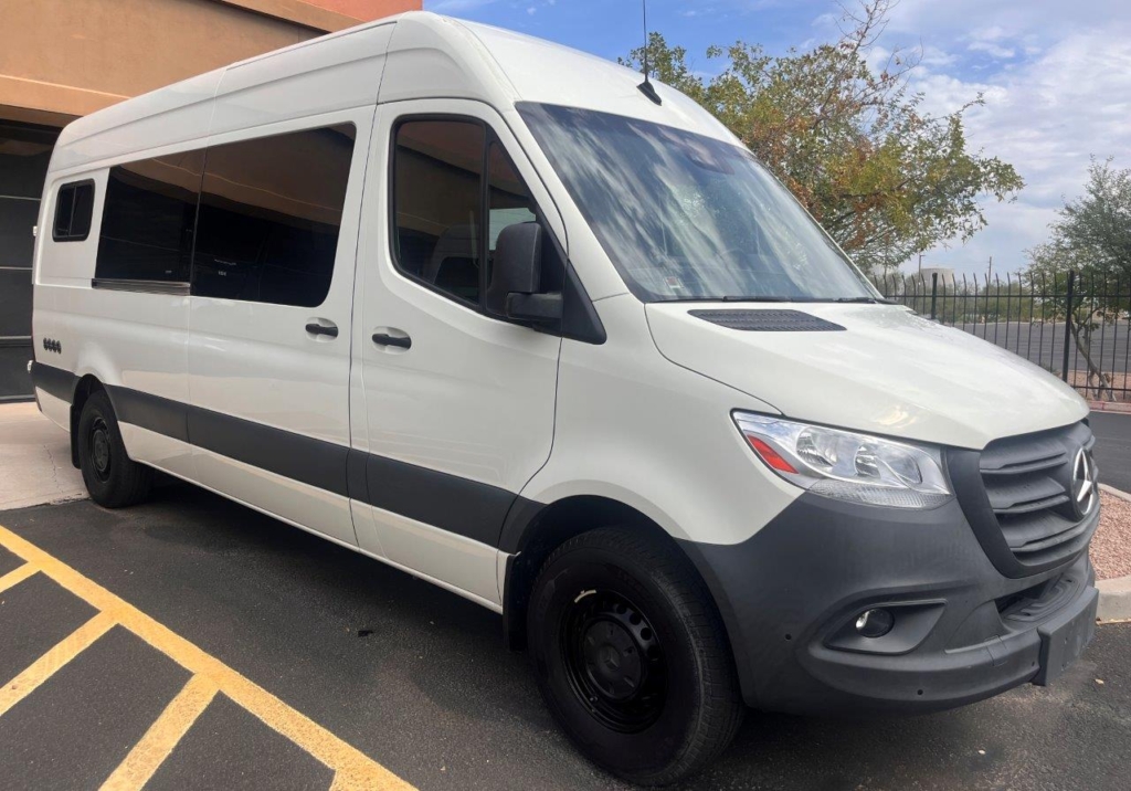Vans For Sale - New Stock, Pre-Owned & Unconverted Stock