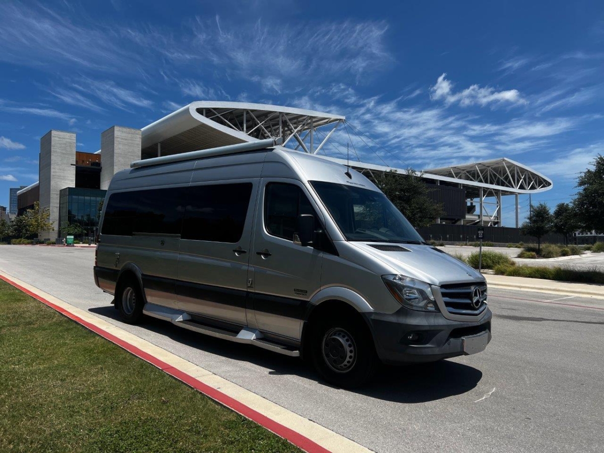 2014 Mercedes Sprinter 3500 Dually