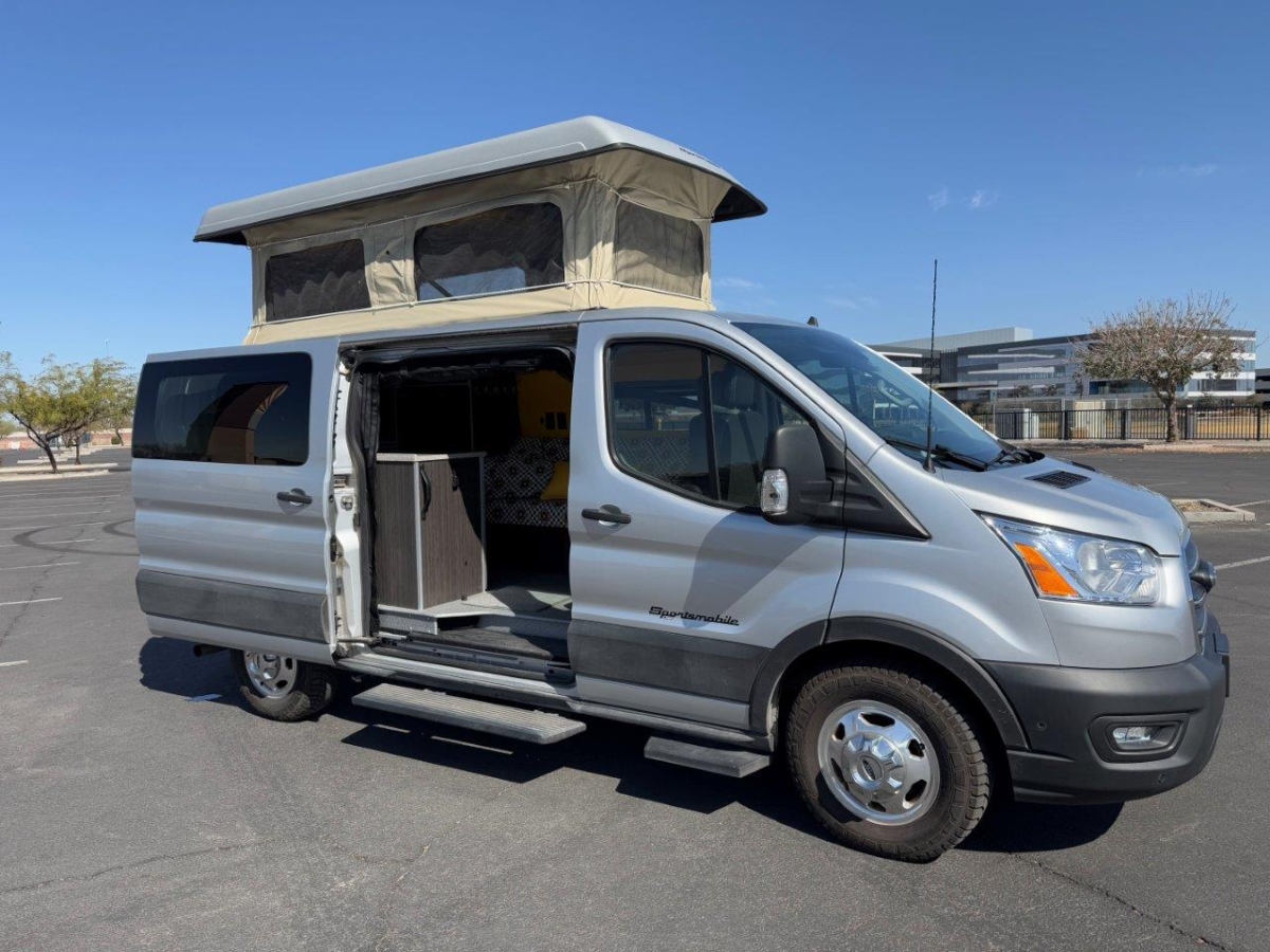 2021 Ford Transit 130" Low-Roof Silver | AWD