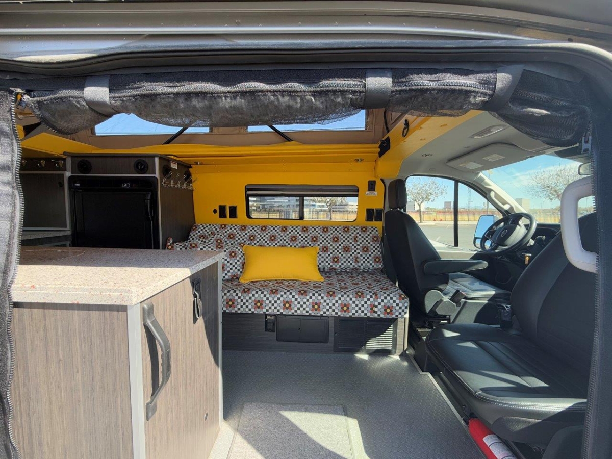 2021 Ford Transit 130" Low-Roof Silver | AWD