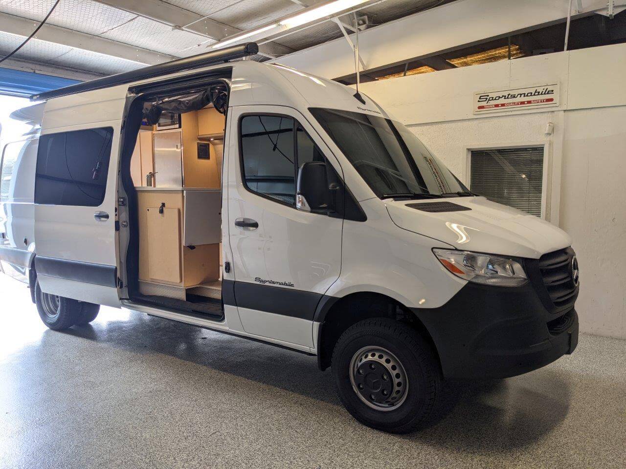 Sprinter 170 Rear Garage - Sportsmobile