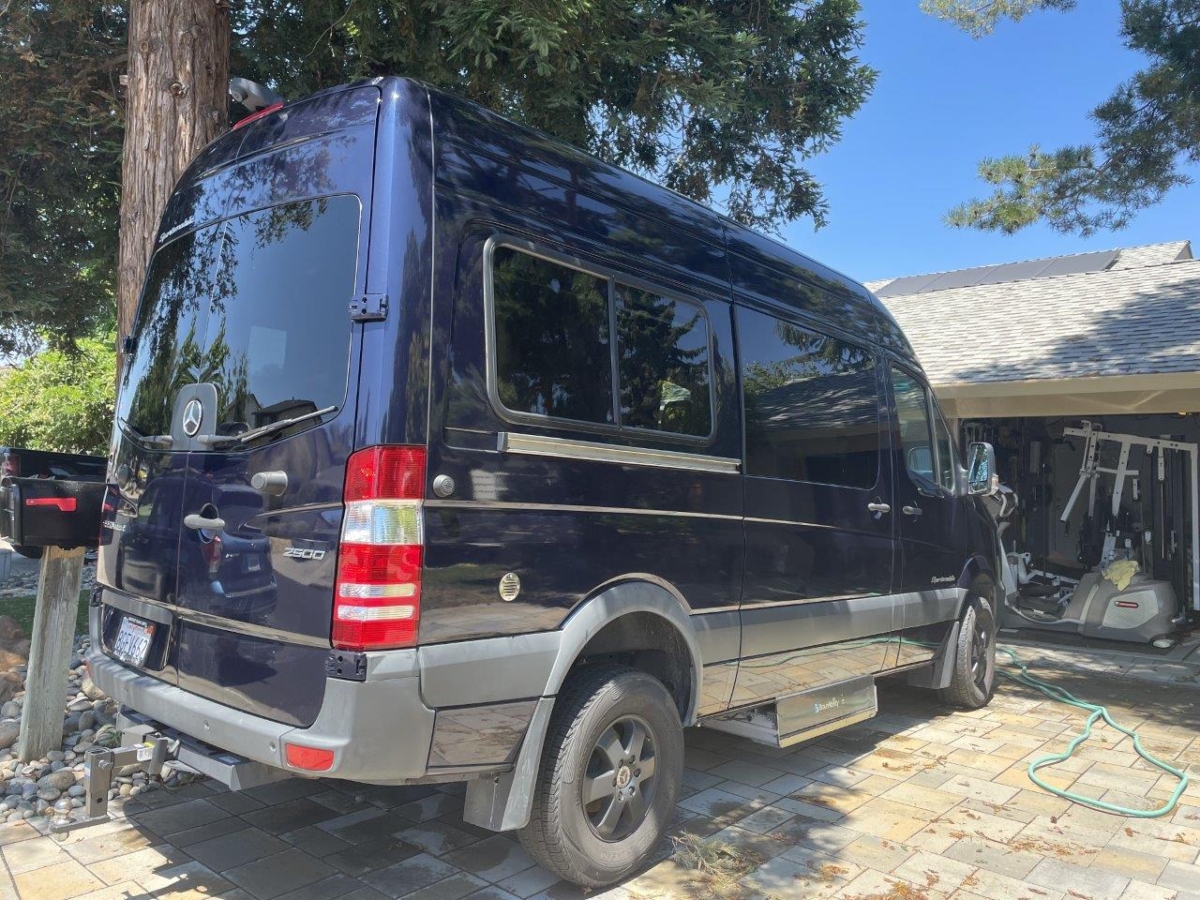 2018 Sprinter 144 HR - Sportsmobile